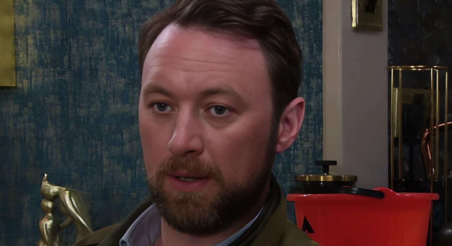 Emmerdale cast 2025 - From Charles Anderson, to the Dingles and Kerry ...