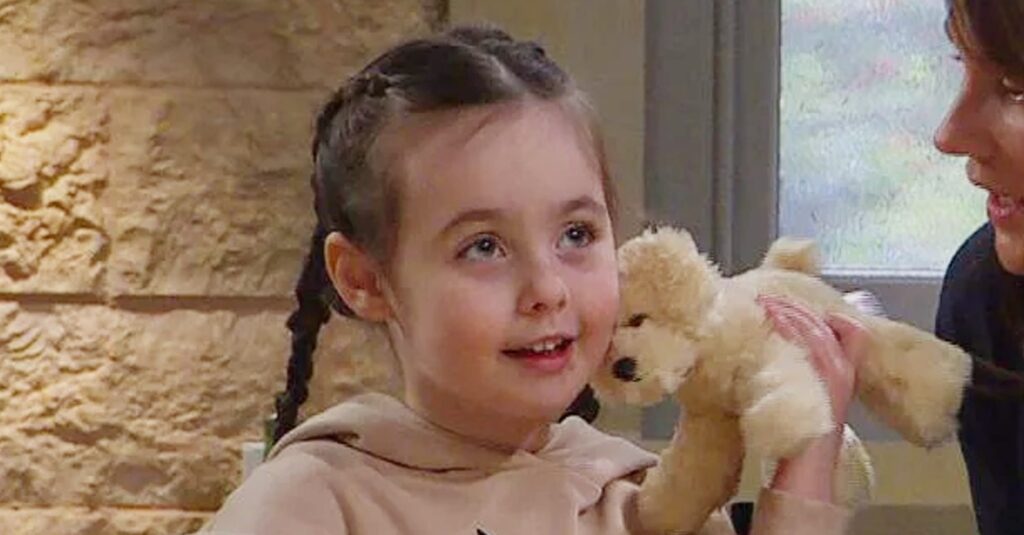 Emmerdale cast 2025 - From Charles Anderson, to the Dingles and Kerry ...