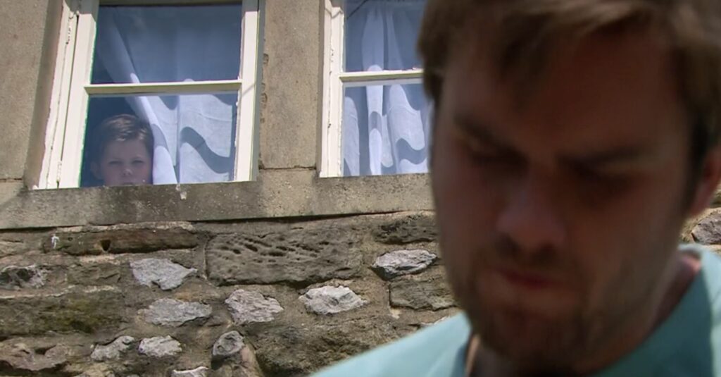 Emmerdale spoilers: Nicola realises Carl’s afraid of Tom - is he ...