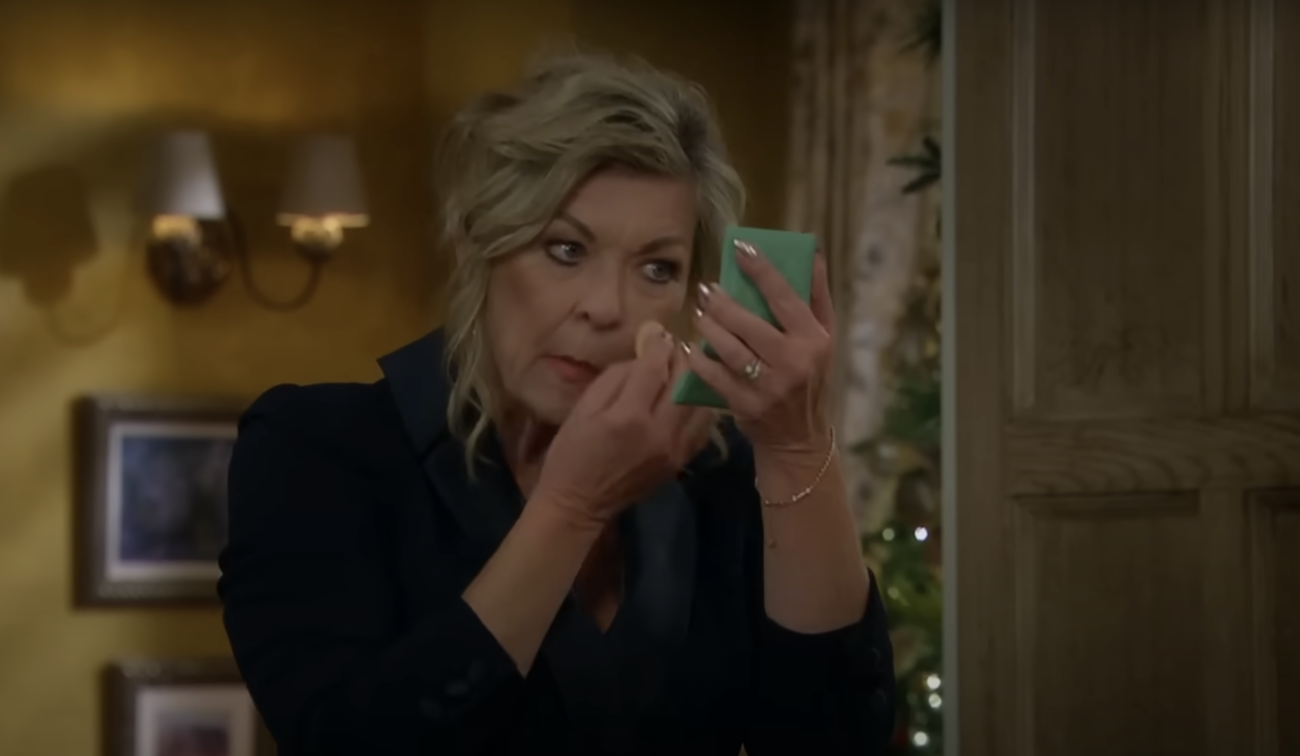 Kim Tate in Emmerdale: Tragic toyboy lover, actual kill count and real age