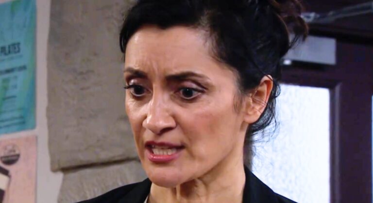 'What is going on with Manpreet?' - Emmerdale fans demand answers over ...