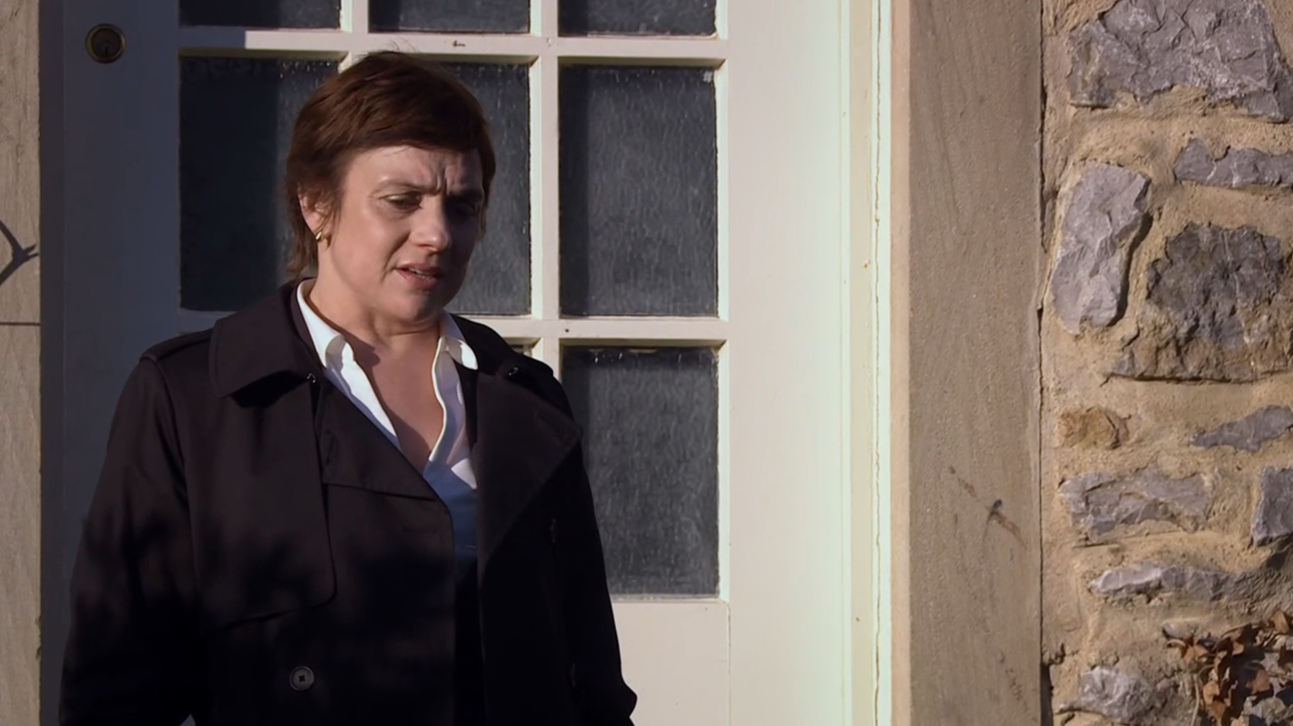 Who plays DS Walsh - the detective in Emmerdale investigating Celia and ...