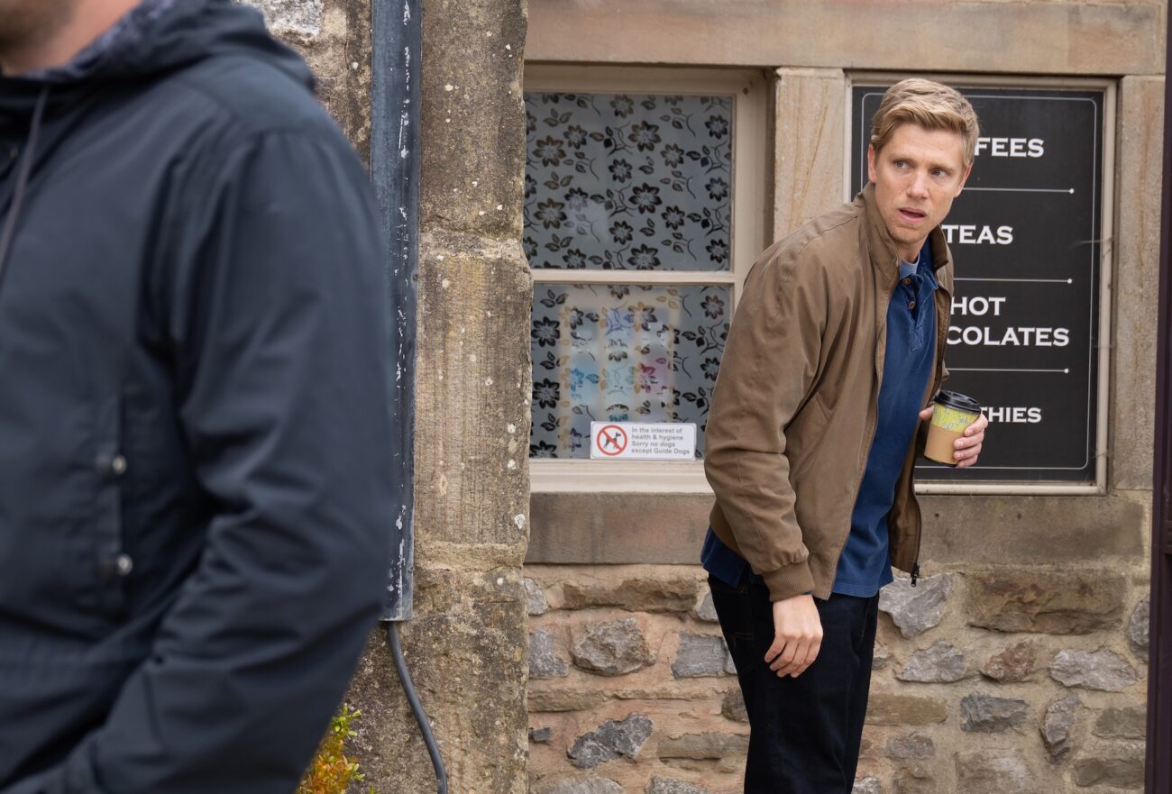4 Emmerdale spoilers for Mon, Oct 26: Kev meets Aaron and April rejects ...